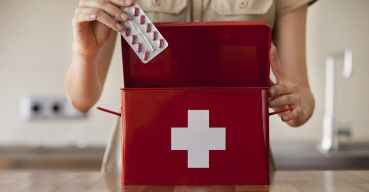 5 Things to Keep In Your Medicine Kit - SQM Clubs