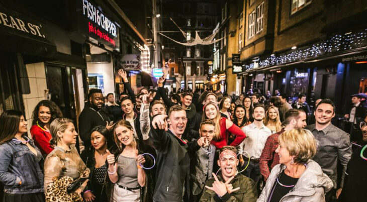 Bar Crawling in London: A Single Man's Guide 2024 - SQM Clubs